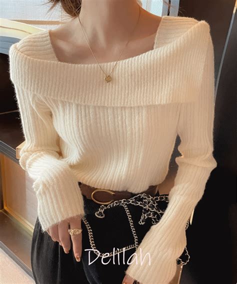 🧡 2개묶음할인당일출고🧡 로벨라 스퀘어넥 니트 오프숄더오프숄더니트파티룩 봄옷봄신상봄니트 레드레드니트여리여리룩연말룩파티룩페미닌룩 에이블리