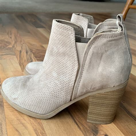 Universal Thread Shoes Tan Suade Booties Poshmark
