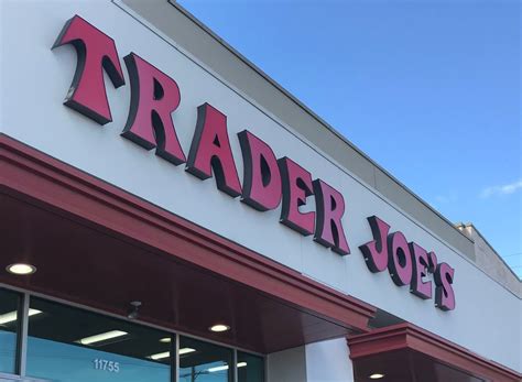 Trader Joes Popular Kimbap Is Selling Out—heres How To Get It Trader Joes Popular Kimbap Is Selling Out—heres How To Get It