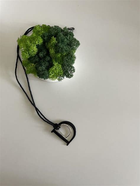 Підвіска з літерою D — цена 95 грн в каталоге Подвески Купить аксессуары по доступной цене на