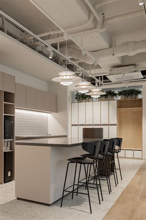 [no 1739 샤인기획] 화이트and우드 카페같은 분위기의 53평 사무실 인테리어 소규모 사무실 디자인 인테리어 인테리어 디자인