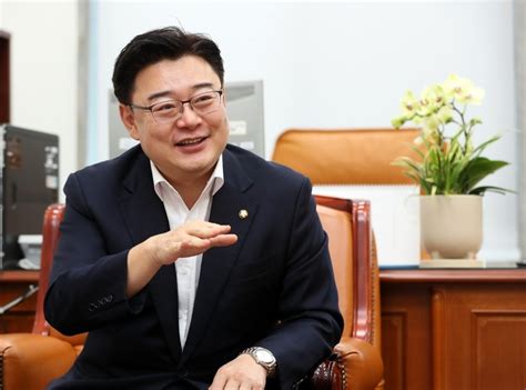 김성원 의원 법인도 인구감소지역에 기부 가능케하는고향사랑 기부금에 관한 법률 개정안 대표발의 대한경제
