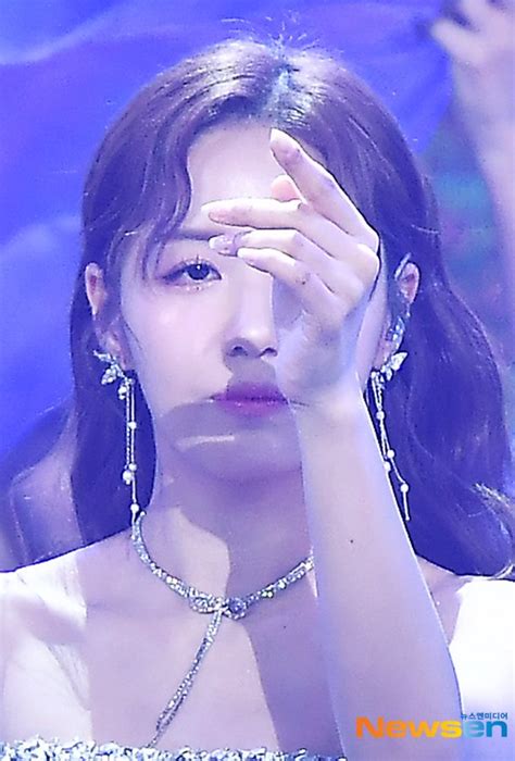 정다경 손 끝만 봐도 예뻐~ 포토엔hd 네이트 연예 정다경 손 끝만 봐도 예뻐~ 포토엔hd 네이트 연예