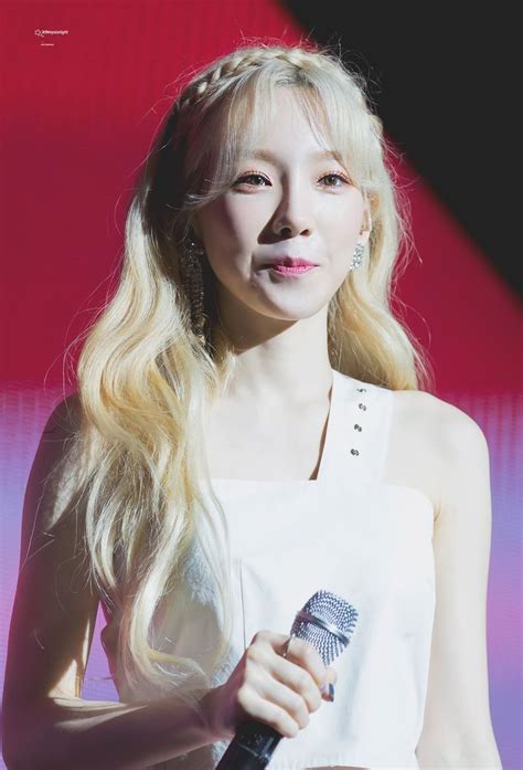 Taeyeon Posco concert テヨン 少女時代 少女時代 テヨン