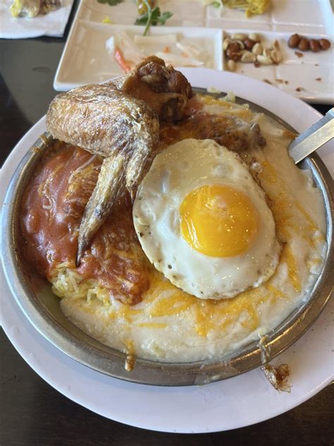 Food Craze 🍥 Hong Kong Style Baked Pork Chop Rice With A