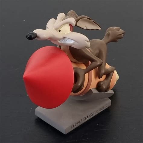 Vintage Wile E Coyote On A Rocket Figurine Demons And Merveilles