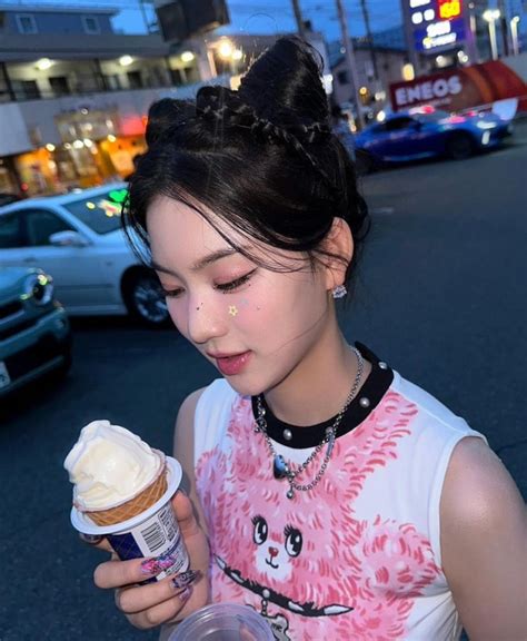 고양이 머리 묶기 귀 머리 똥머리 묶는 방법 영상o 네이버 블로그