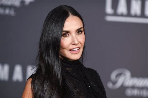 Demi Moore Says Gi Jane Is The Only Film Of Hers She Can Watch Huffpost Uk Entertainment