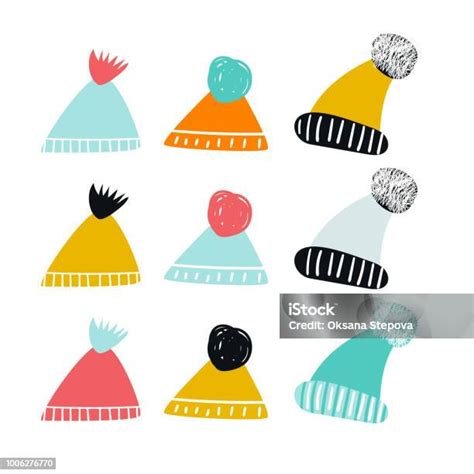귀여운 컬러 손으로 그린 겨울 모자 세트입니다 만화 옷의 컬렉션입니다 벡터 일러스트 레이 션 겨울에 대한 스톡 벡터 아트 및 기타 이미지 Istock
