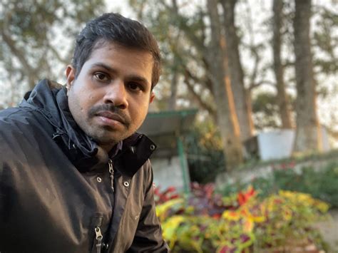 About Dinesh Kumar Medium