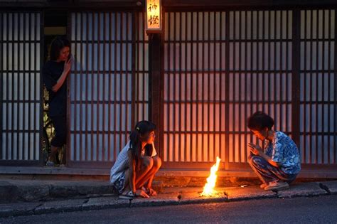 お盆迎え火 kazuの視点