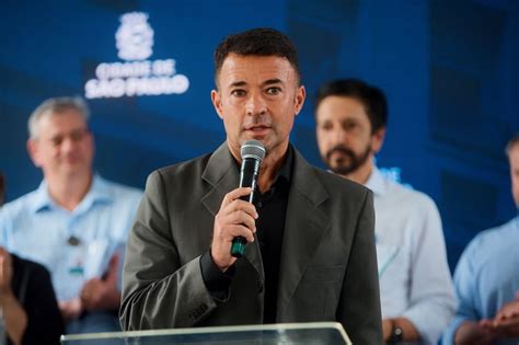 Bolsonaro Estava Abatido E Tinha Aceitado A Derrota Diz Mello Araújo