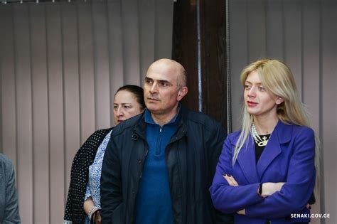 სენაკის მუნიციპალიტეტის მერია City Hall Of Senaki Municipality 🇬🇪🇮🇱გამოჩენილი ქართველი