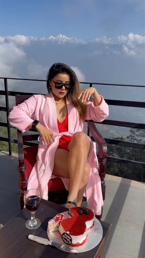 Sakshi Rdesiwomenlove