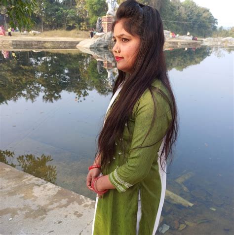 aashi chaudhary fans home