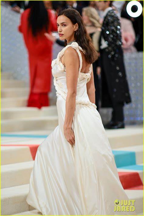 Irina Shayk Is A Vision In White And Dazzling Diamonds At Met Gala 2023