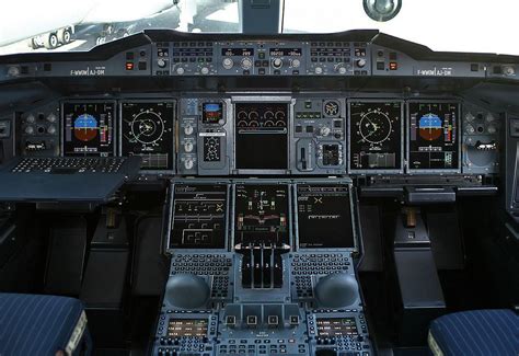 Airbus A380 Cockpit Wallpapers Hd Wallpaper Cave