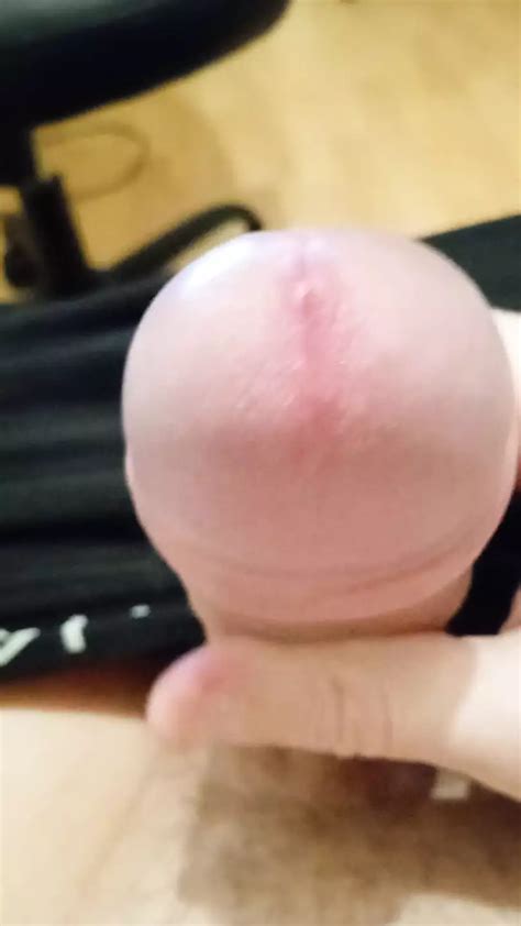 집에서 자위하는 잘생긴 남자 10 xHamster
