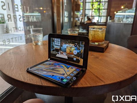 I Love The Microsoft Surface Duo And Hate It Too Xda