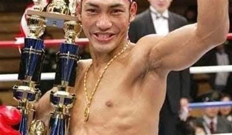 รวมรูปภาพของ แฟนมวยได้ฮือฮา ศิริมงคล ได้ตั๋วชิงแชมป์โลก ดวลกำปั้นคู่ชกไร้พ่ายอ่อนกว่า 12 ปี