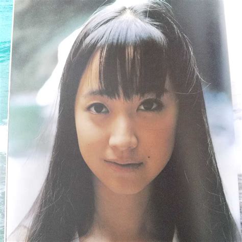Yahoo オークション 黒川智花写真集 「15歳の軌跡」初版・帯びつき 2