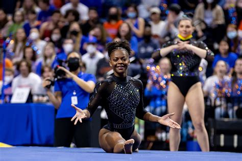 Trinity Thomas Leads Uf Gymnastics To Ncaa Regional Final With Two 100s