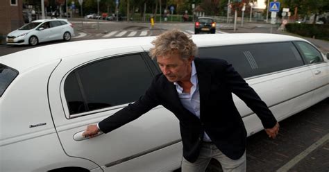 Bert Van Leeuwen Ging Op Mediationcursus Voor Het Familiediner ‘ze Konden Hun Oren Niet Geloven