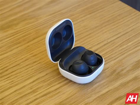 Hands On With Samsung S Galaxy Buds Fe Comfortably Fitting Sound