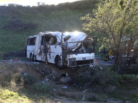 Safety Concerns Surface As Discount Buses Boom In Los Angeles Laist