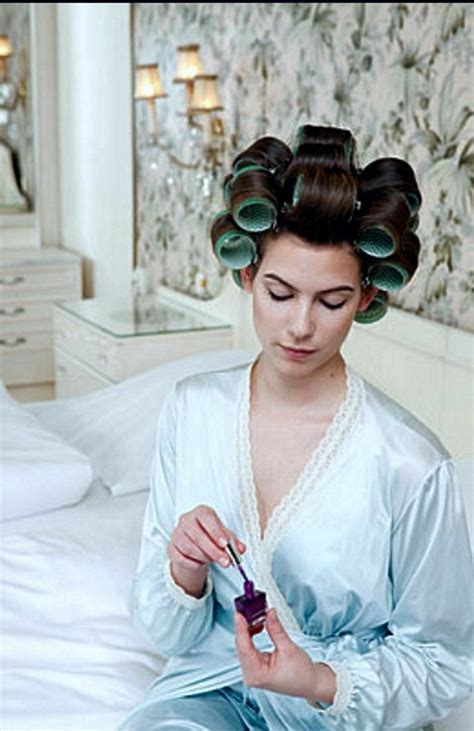 Setting Of Hair Hairstyles Rollers Sexyrollers Bigoudis Curlers Artofit