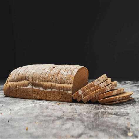 Rectangle Tin Bread Rye 1 3kg 14mm For Cafes And Food Businesses