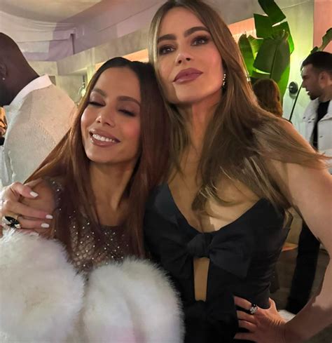 Anitta Aposta Em Look Revelador Em After Party Do Oscar