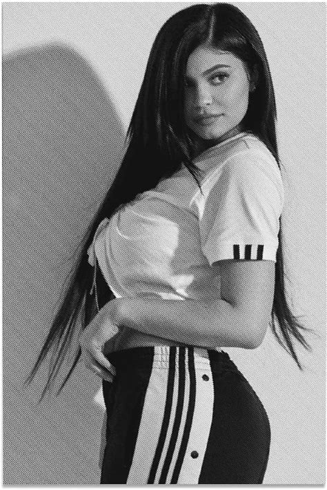 Kylie Jenner نقاشی های بوم دیوار نقاشی اتاق نشیمن اتاق خواب تصویر چاپ می کند دکوراسیون مدرن