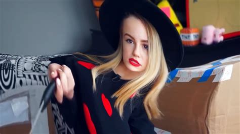 го вспомним что мы смотрели в 2016 Youtube