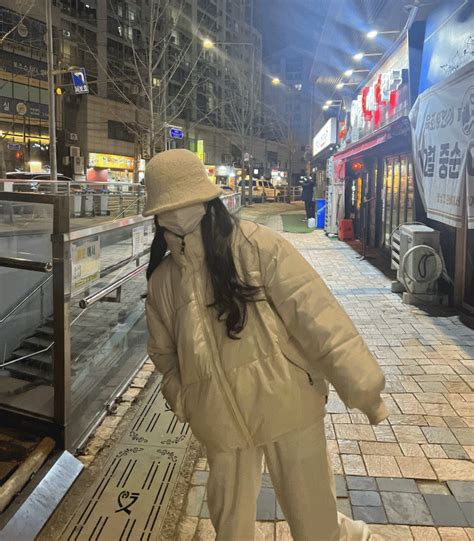 웰론왕따뜻 하이넥 지퍼 스트링 숏패딩 점퍼 에이블리