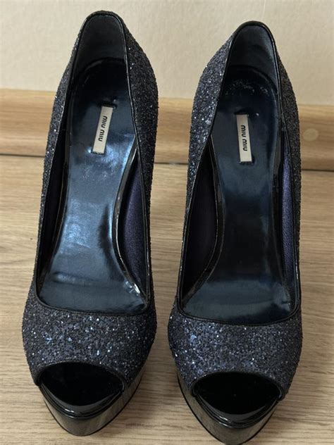 Туфлі Miu Miu на підборах у блискітку — ціна 280 грн у каталозі Туфлі Купити жіночі речі за