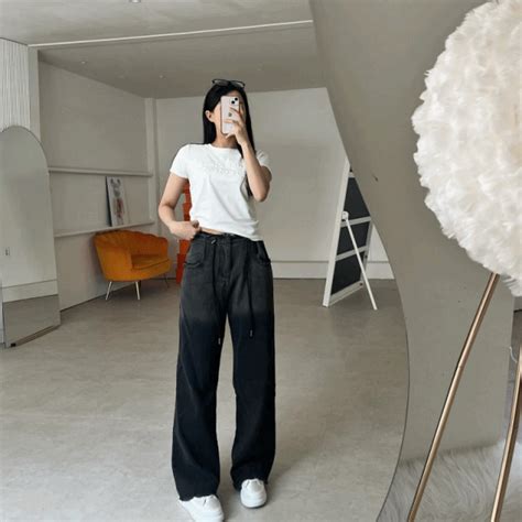 그라 스트링 흑청 와이드 팬츠 스트링팬츠데님흑청바지와이드팬츠그라데이션데님팬츠 에이블리