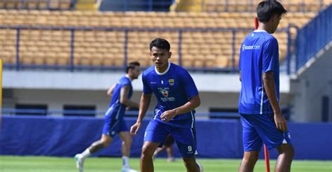 Kabar Terbaru Dari Dimas Drajat Di Persib