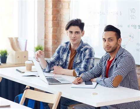 Certification Program In Data Analytics And Iot Career Aid