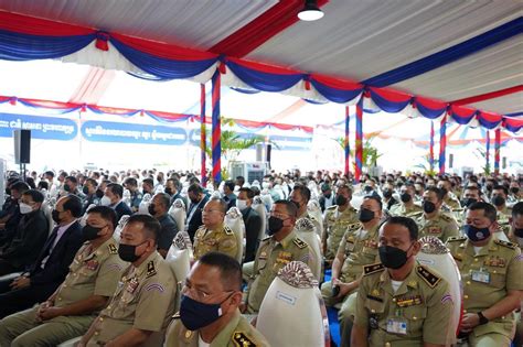 សម្តេចក្រឡាហោម ស ខេង បង្ហាញការព្រួយបារម្ភចំពោះបទល្មើសឆបោកតាមប្រព័ន្ធទូរគមនាគមន៍នៅកម្ពុជា