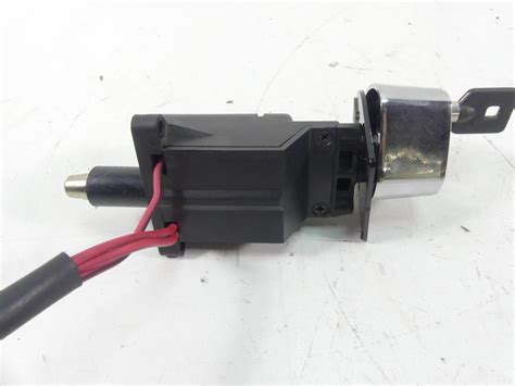 2005 Harley Touring Cvo Flhtcse Electra Glide Ignition Switch Key Lock