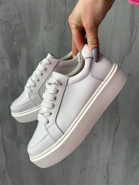 Натуральные кеды — цена 1230 грн в каталоге Кеды Купить женские вещи по доступной цене на Шафе