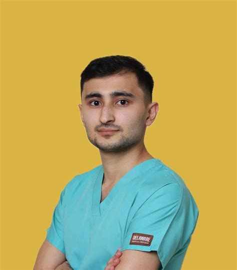 Врачи стоматологического центра Оригами