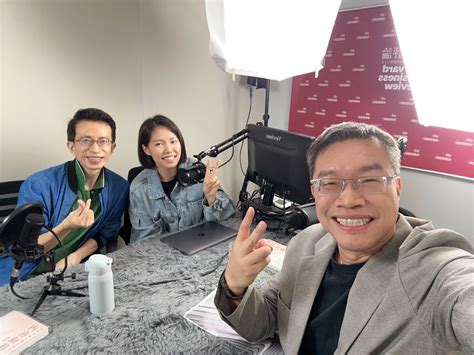 謝文憲的極憲人生 極限賽局 今天要導讀的書是主持人謝文憲，他的最新著作《極限賽局》。