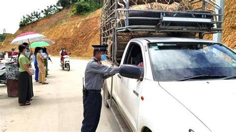 ထားဝယ် မြိတ် ကော့သောင်းလမ်းတွင် စစ်တပ်က အဓမ္မငွေတောင်း၊ ဘုတ်ပြင်း ပြည်သူနေအိမ် ၃ လုံးကို မီးရှို့