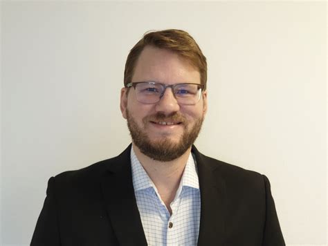 verifying multi threaded embedded systems with software tracing dena