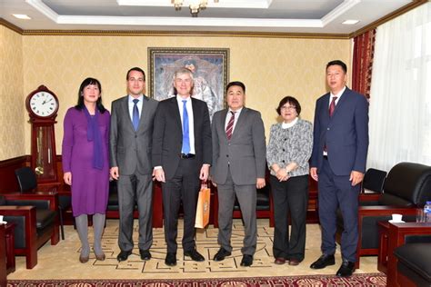 Х Батсүрэн НҮБ ын тусгай илтгэгчийг хүлээн авч уулзав