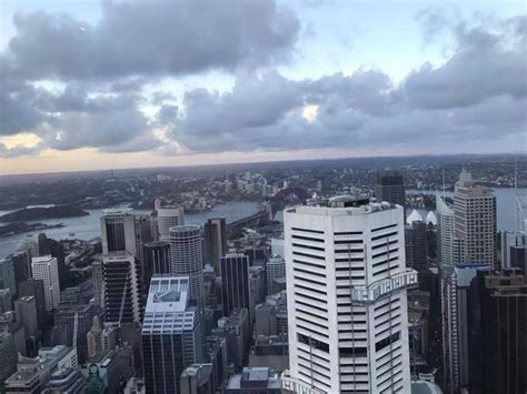 香港楼市全面“撤辣”内地客户在港一次购买10套房在香港开设公司也可做到像买房一样简单！ 知乎