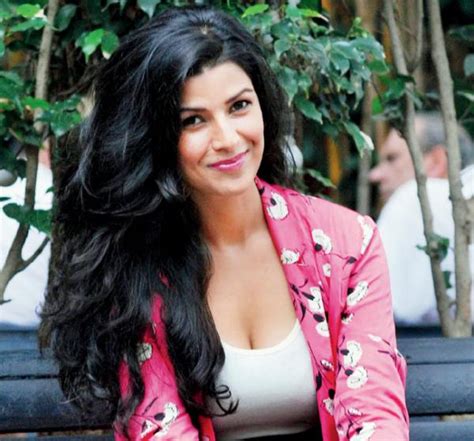 Nimrat Kaur Sexy Stills Veethi