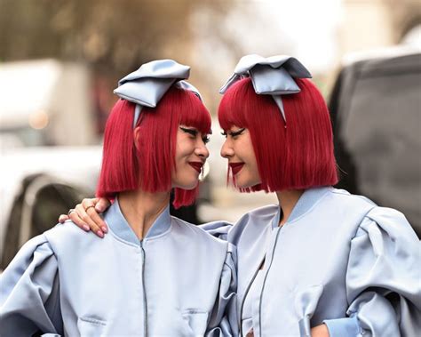 10 Chic Ways To Wear A Headband